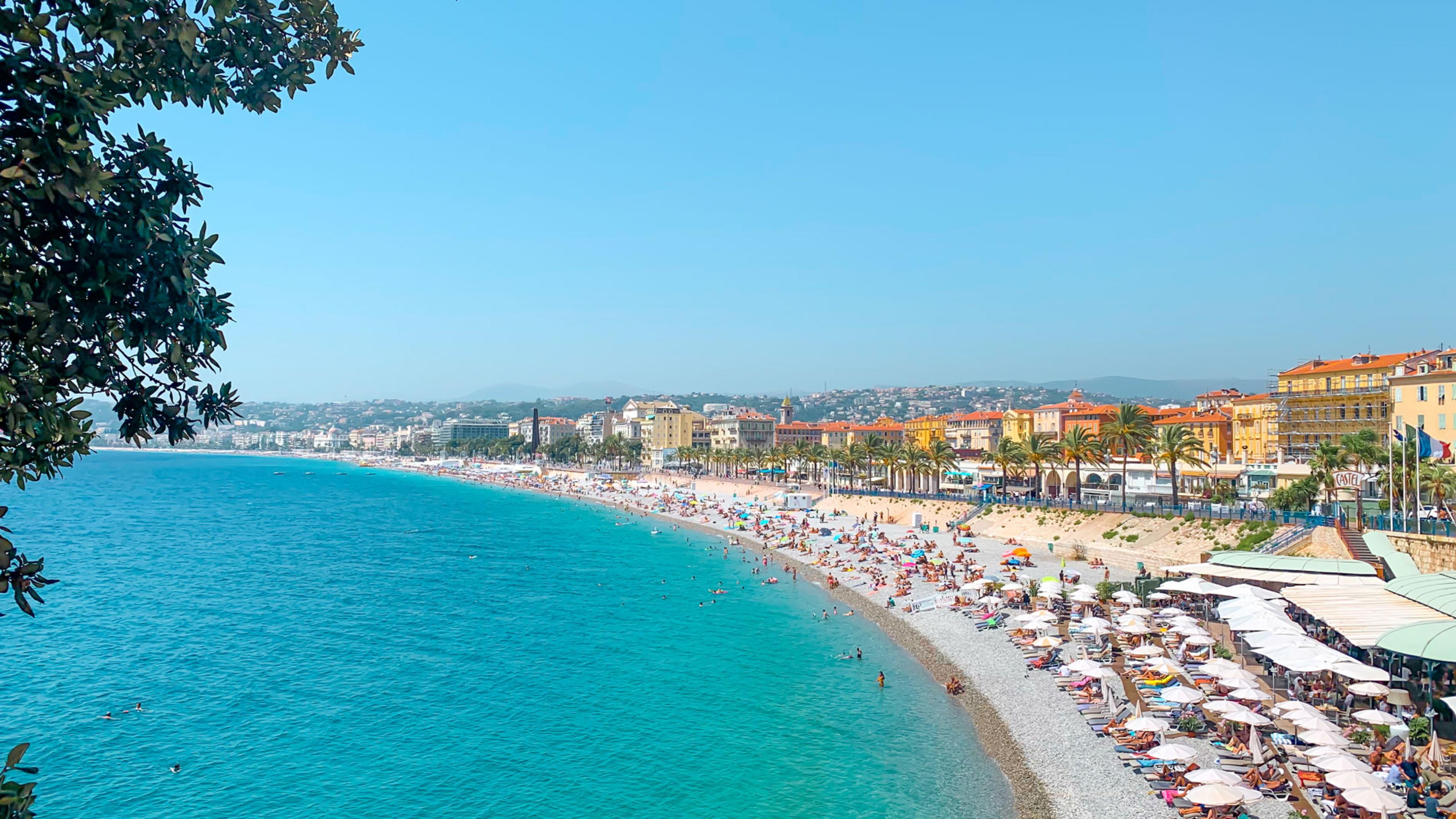 Hotel Locarno Nice | Official Website | 3-Star Hotel near Beaches